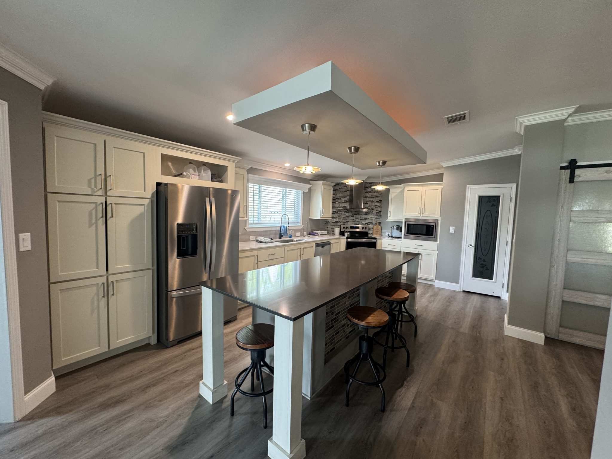 Track House – Room Rental – MotoBros