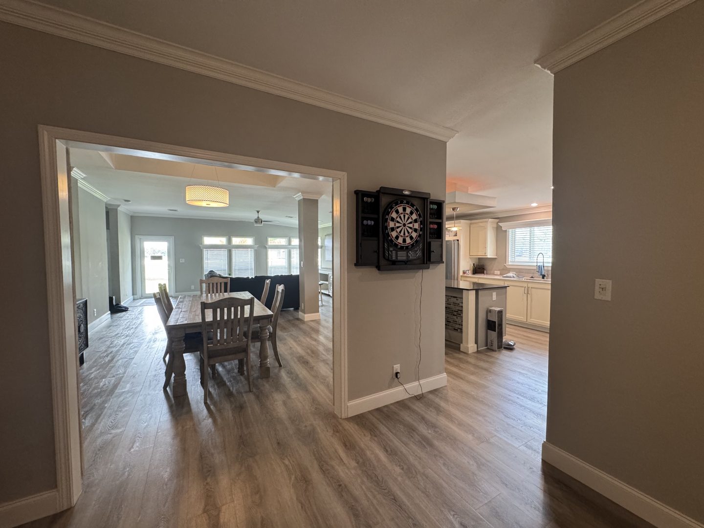Track House – Room Rental – MotoBros